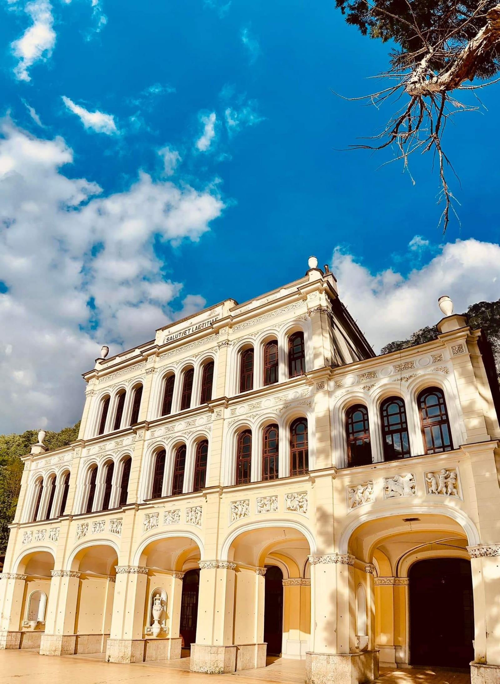 TOP7: lucruri pe care sa le stii despre Baile Herculane! - Stayhere